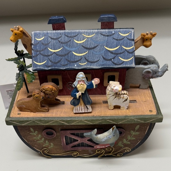 St. Nicholas Square | Holiday | St Nicholas Square Multicolor Noahs Ark ...
